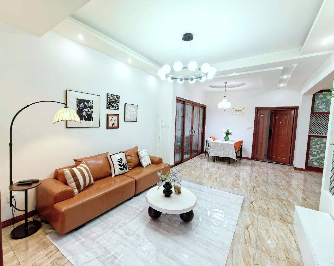 Chongqing-Yubei-1RMB/Night-Cozy Home-Clean&Comfy-No Gender Limit-Hustle & Bustle-“Friends ...